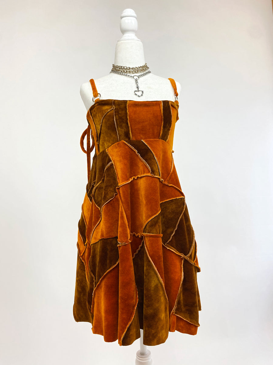 Hot Mess Dress in Lioness - Large – Modern Vagabond Clothing